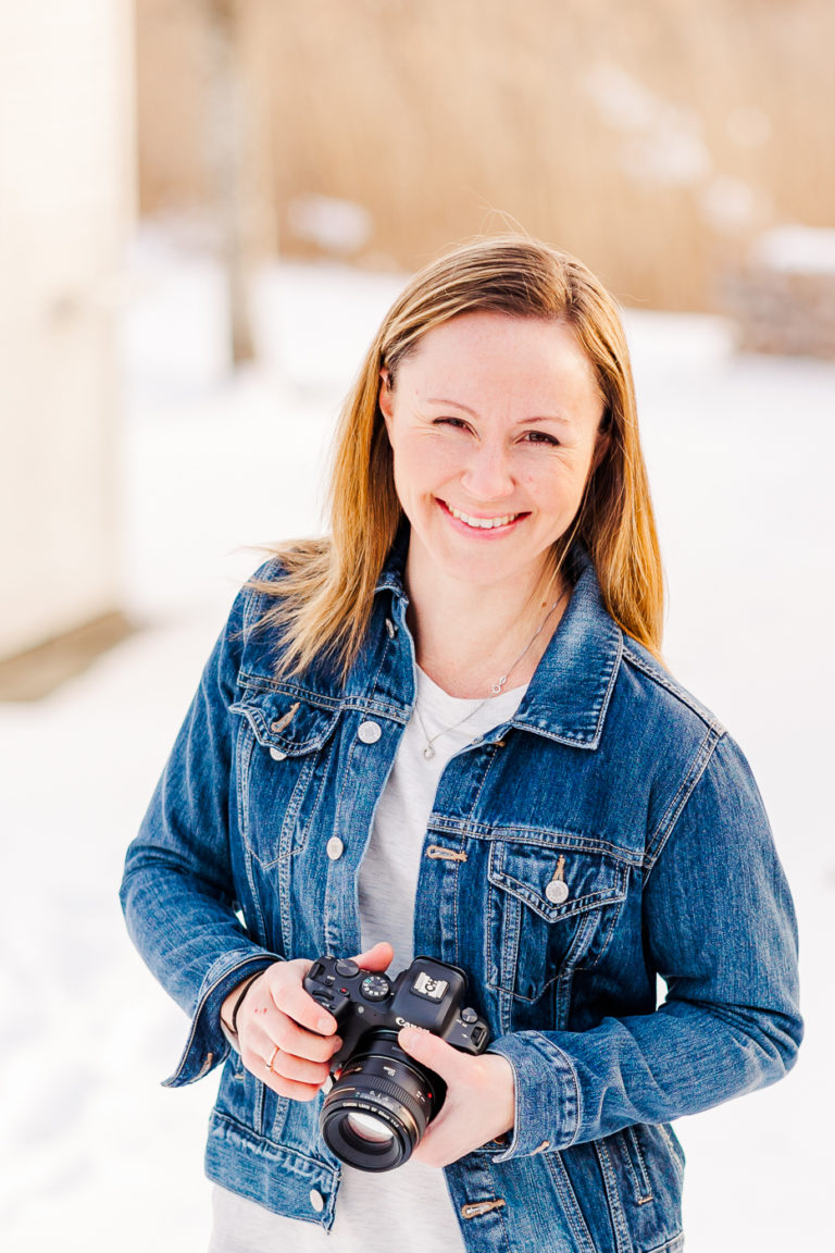 5 Easy Poses to Remember for More Flattering Photos - gloriagreenfield.com